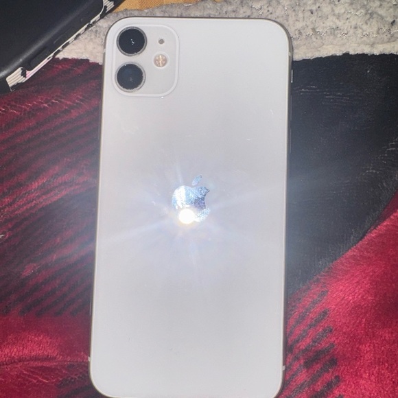 Apple | Cell Phones & Accessories | Iphone 1 White | Poshmark